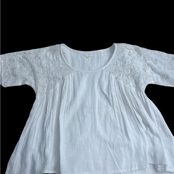 Cost Plus World Market | Tops | World Market Embroidered Short Sleeve ...